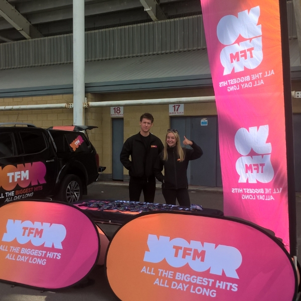 Aventos Feather Flag Frames