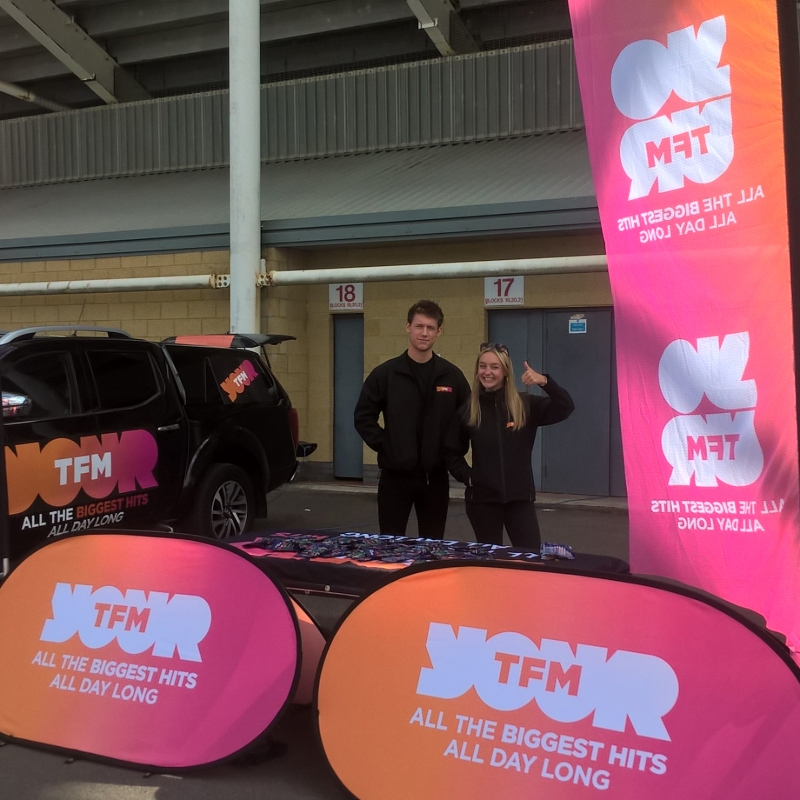 Pop Out Banners | Pop Out Banner Printing | Flags and Banners